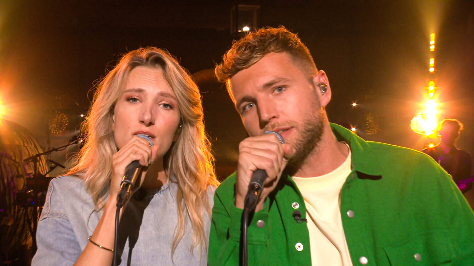 “Suzan en Freek doen het weer” - Show24